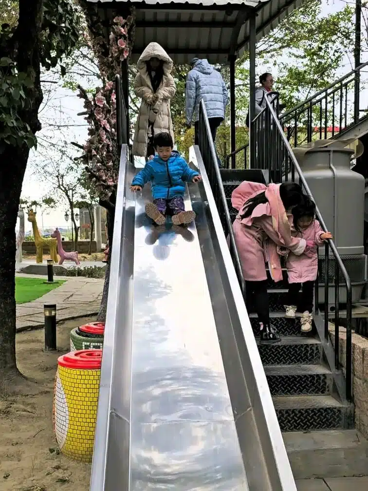 Family-friendly Attractions And Accommodations In Yunlin, Douliu